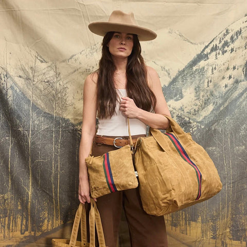 MORNING on the LAKE by SUE MAGAREY – Design & Detail -Mountain Style